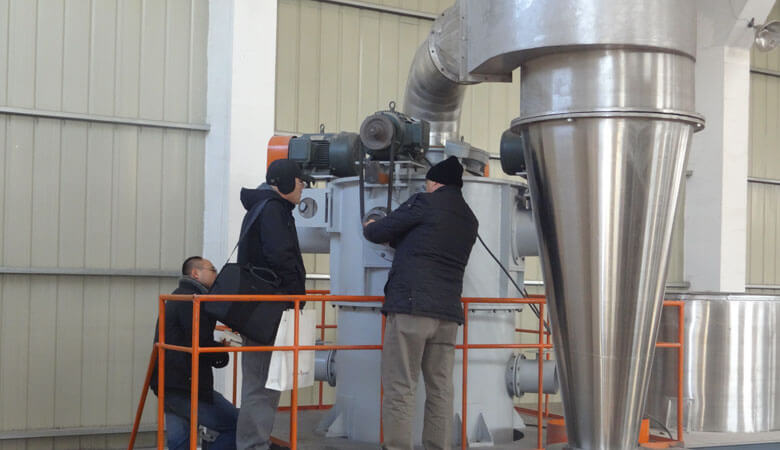 Factory Visiting Pictures of Overseas Clients - Mills Powder Engineering